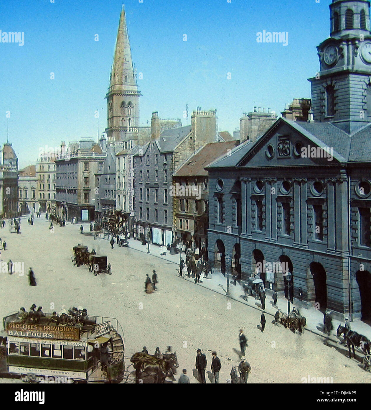 High street victorian period hi-res stock photography and images - Alamy