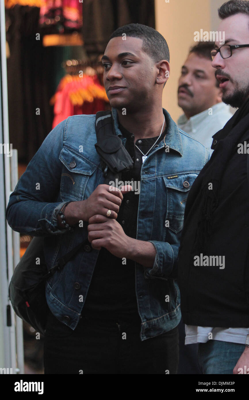 Joshua Ledet 'American Idol' 2012 semi-finalists at Grove Los Angeles ...