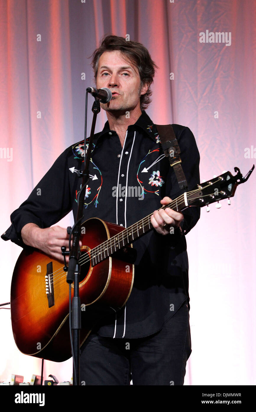 Jim Cuddy performs at the 20th annual Wellspring Henderson Hoedown ...