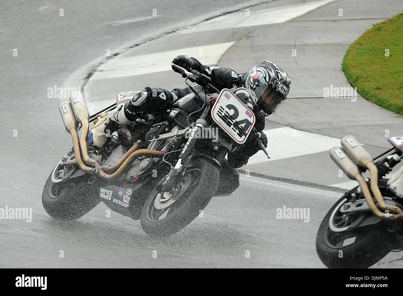 Harley davidson racing hi-res stock photography and images - Alamy
