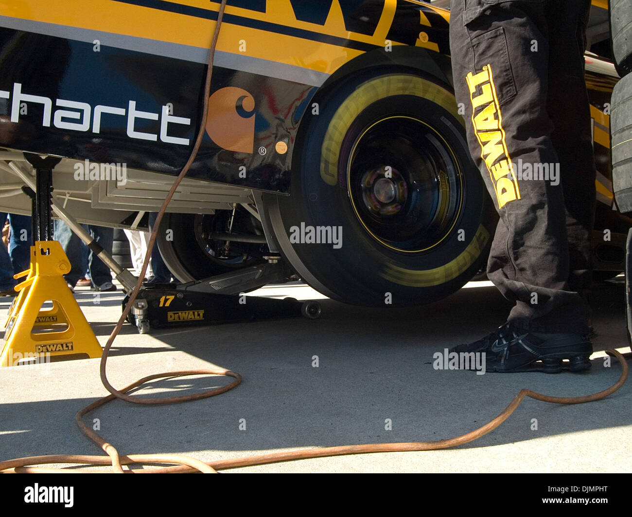 Nascar engine hi-res stock photography and images - Alamy