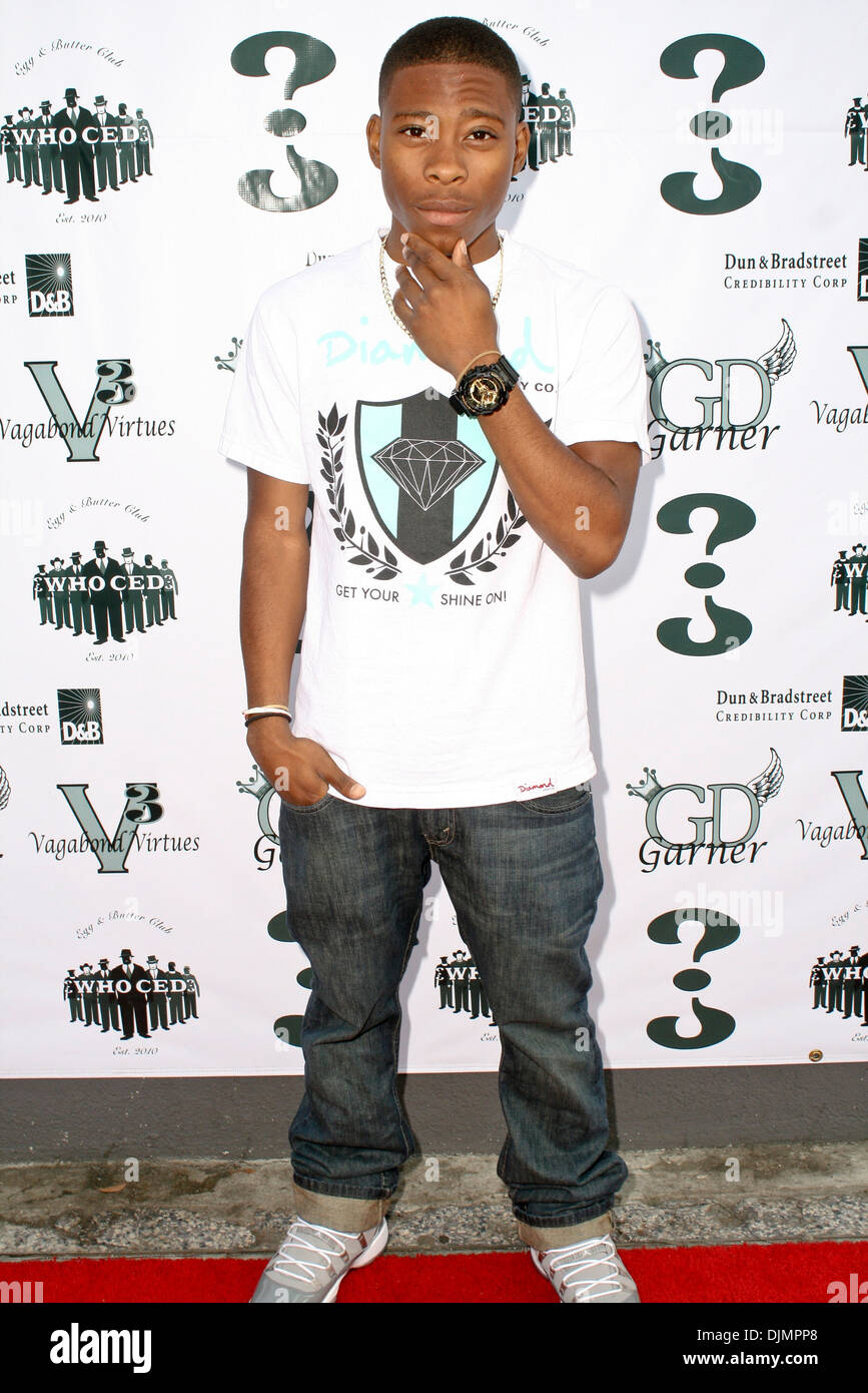 Carlon Jeffrey attend Vagabond Virtues Art Exhibit held at Voda Spa ...