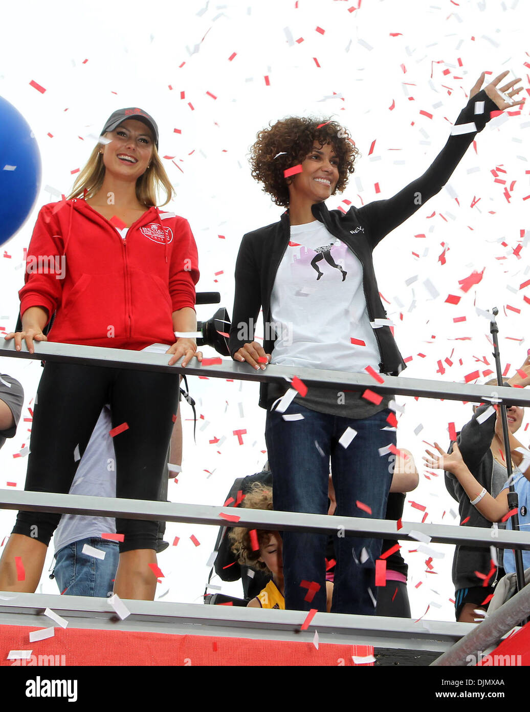 Stacy Keibler Halle Berry 19th Annual EIF Revlon Run Walk held at Los ...