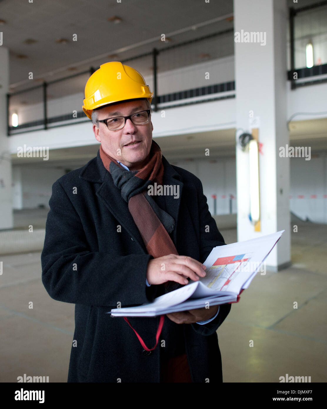 Project manager Peter Hinkel gives information at the construction site ... Project manager Peter Hinkel gives information at the construction site ...