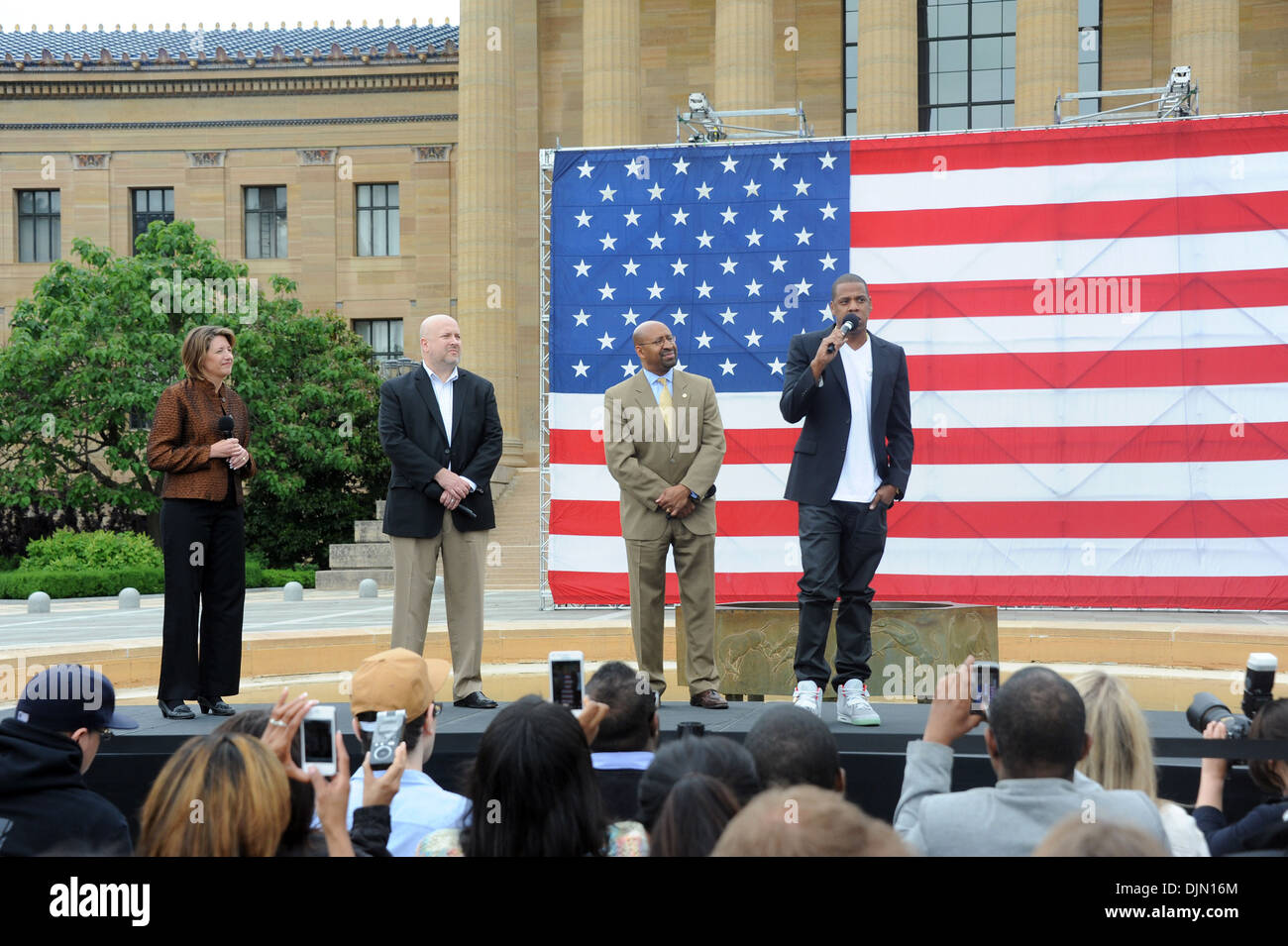 Jill Michael Paul Chibe Philadelphia Mayor Michael Nutter Jay-Z Press ...