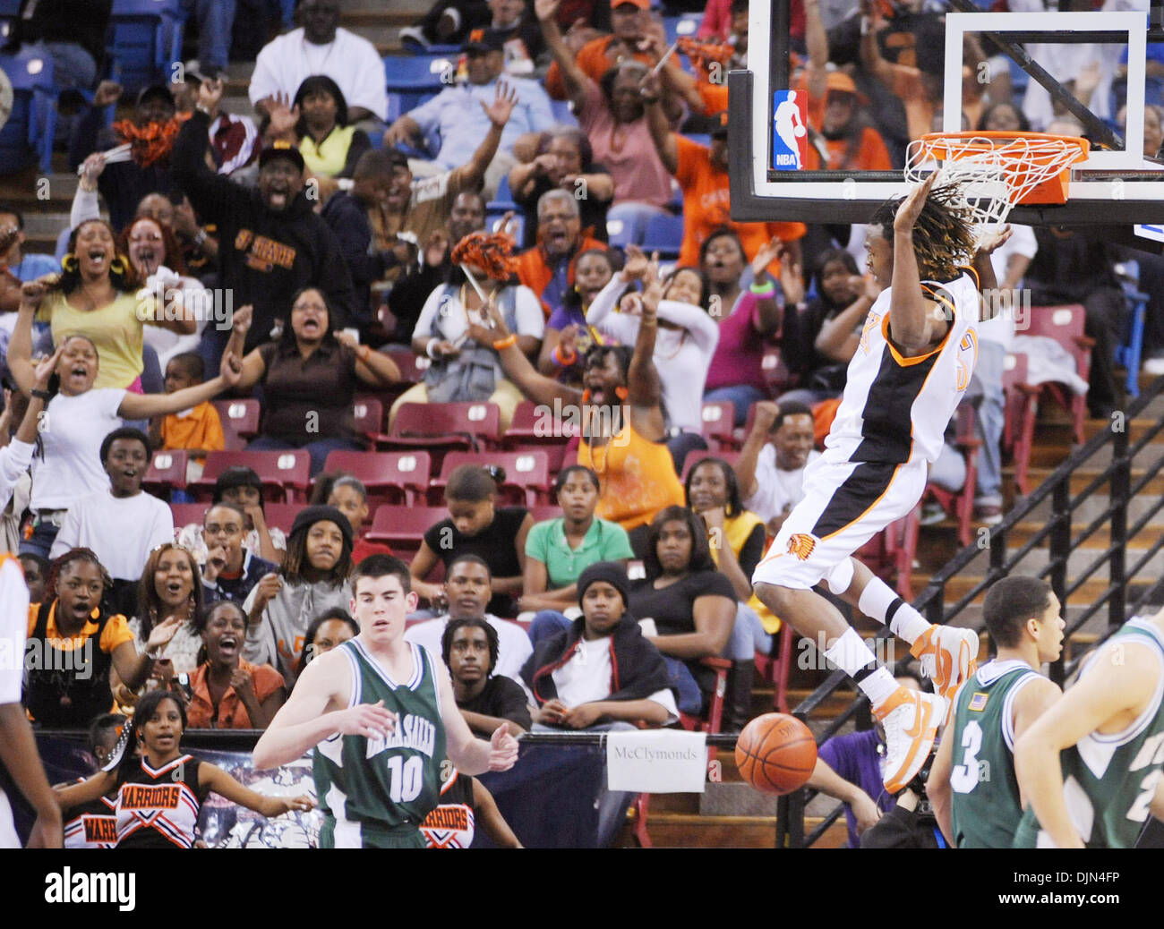 McClymond's Damon Powell, #32, dunks against De La Salle in the 4th ...
