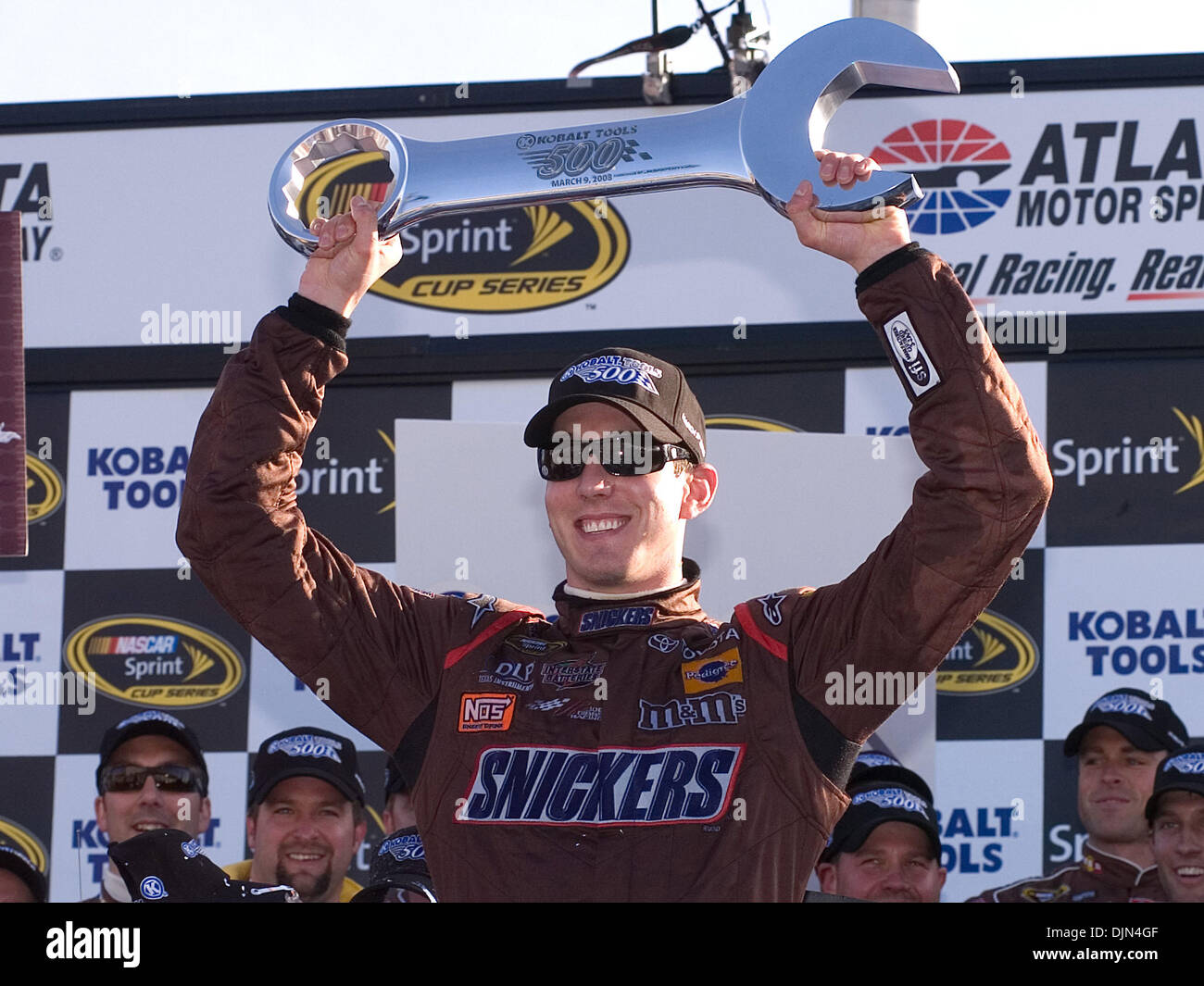 Mar 09, 2008 - Hampton, Georgia, USA - Kyle Busch (#18) SnickersToyota ...