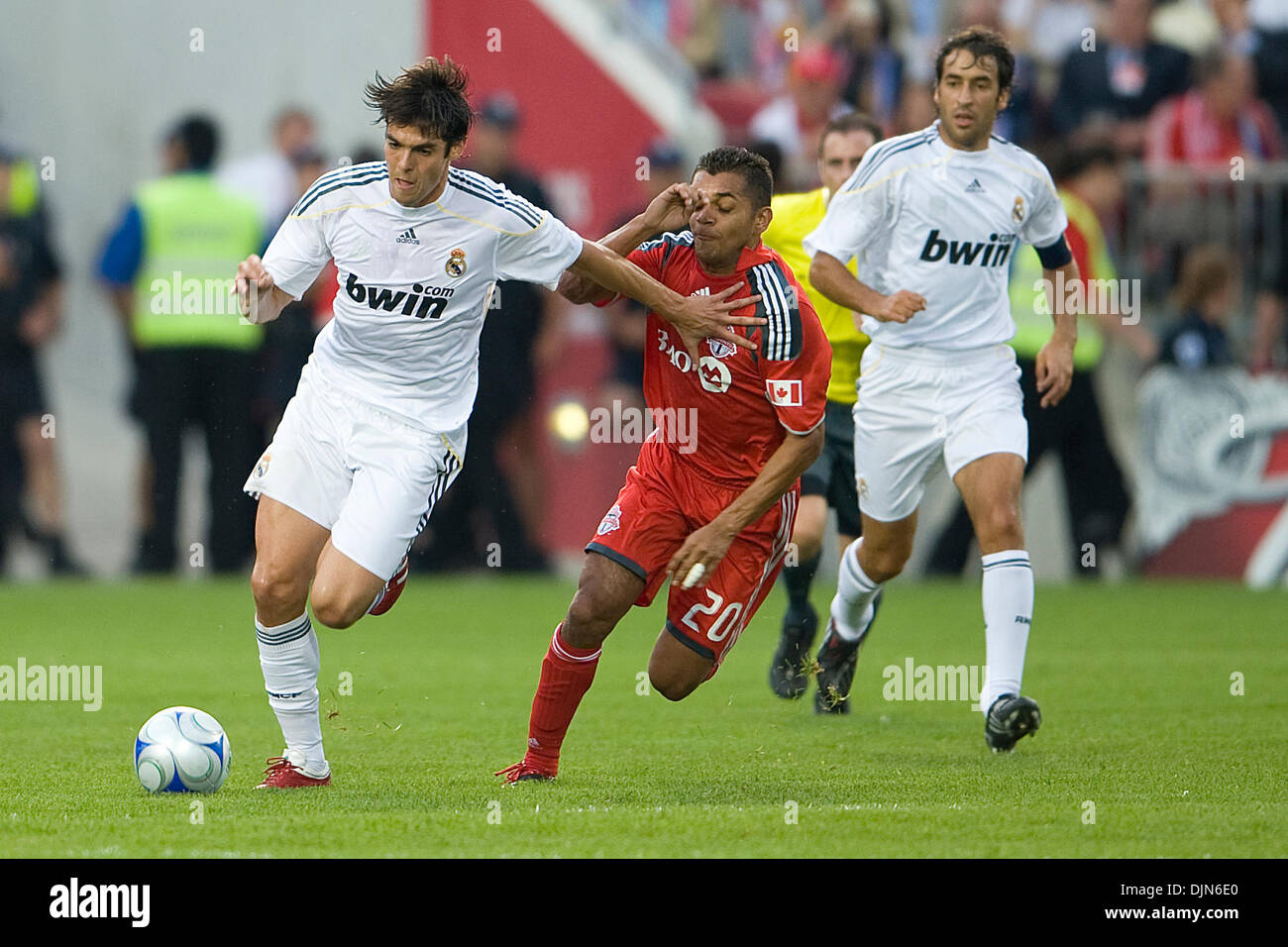 Toronto fc midfielder amado guevara hi-res stock photography and images ...