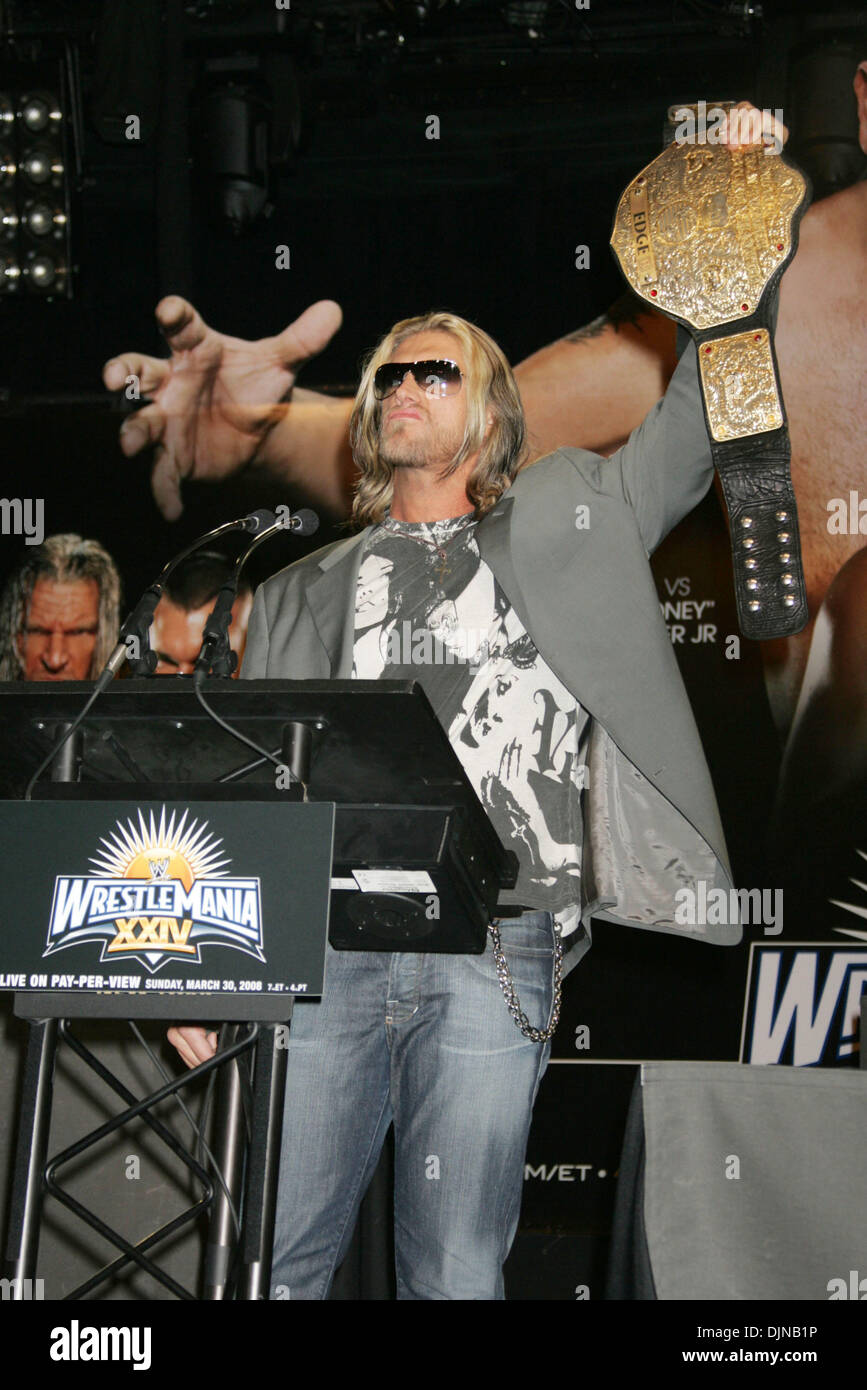 Edge world heavyweight hi-res stock photography and images - Alamy