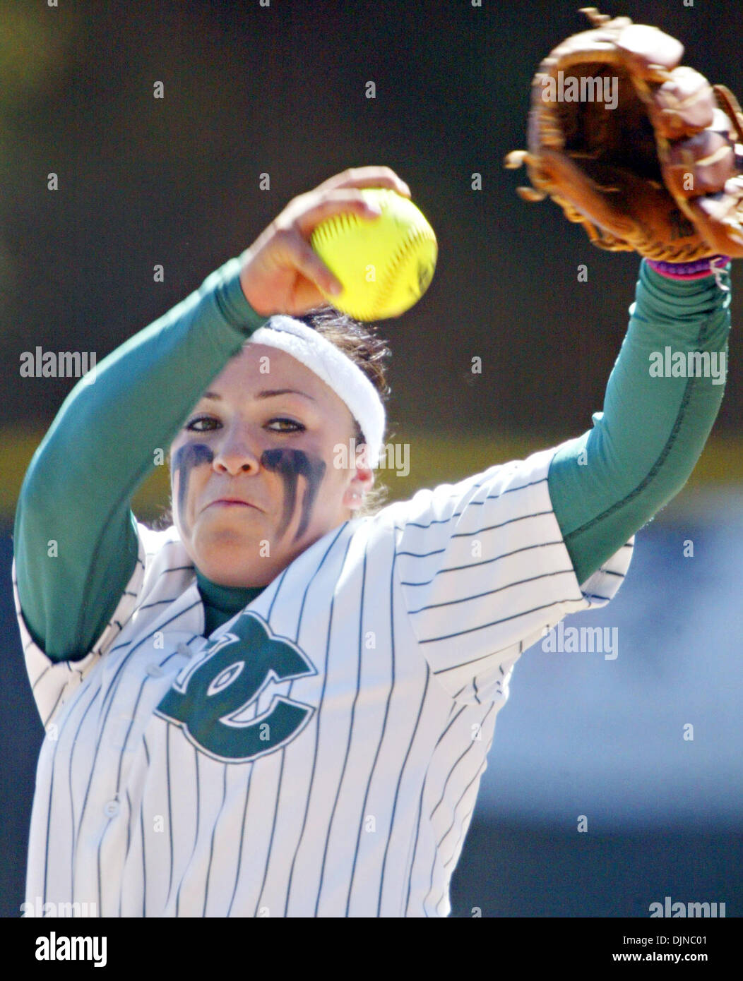 Ohlones hi-res stock photography and images - Alamy