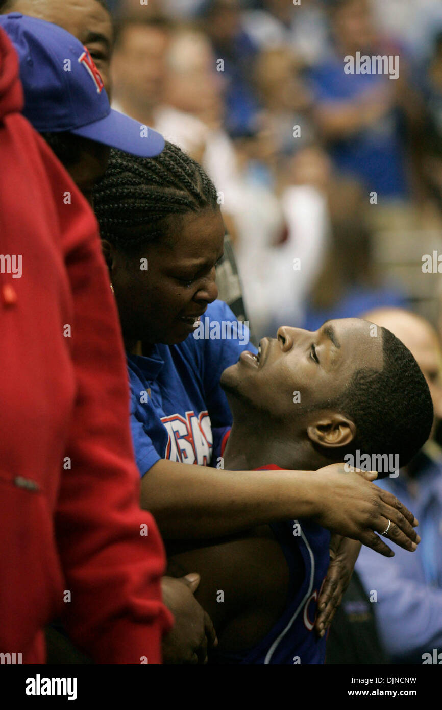 Apr 07, 2008 - San Antonio, Texas, USA - STACEY HARRIS embraces her son ...
