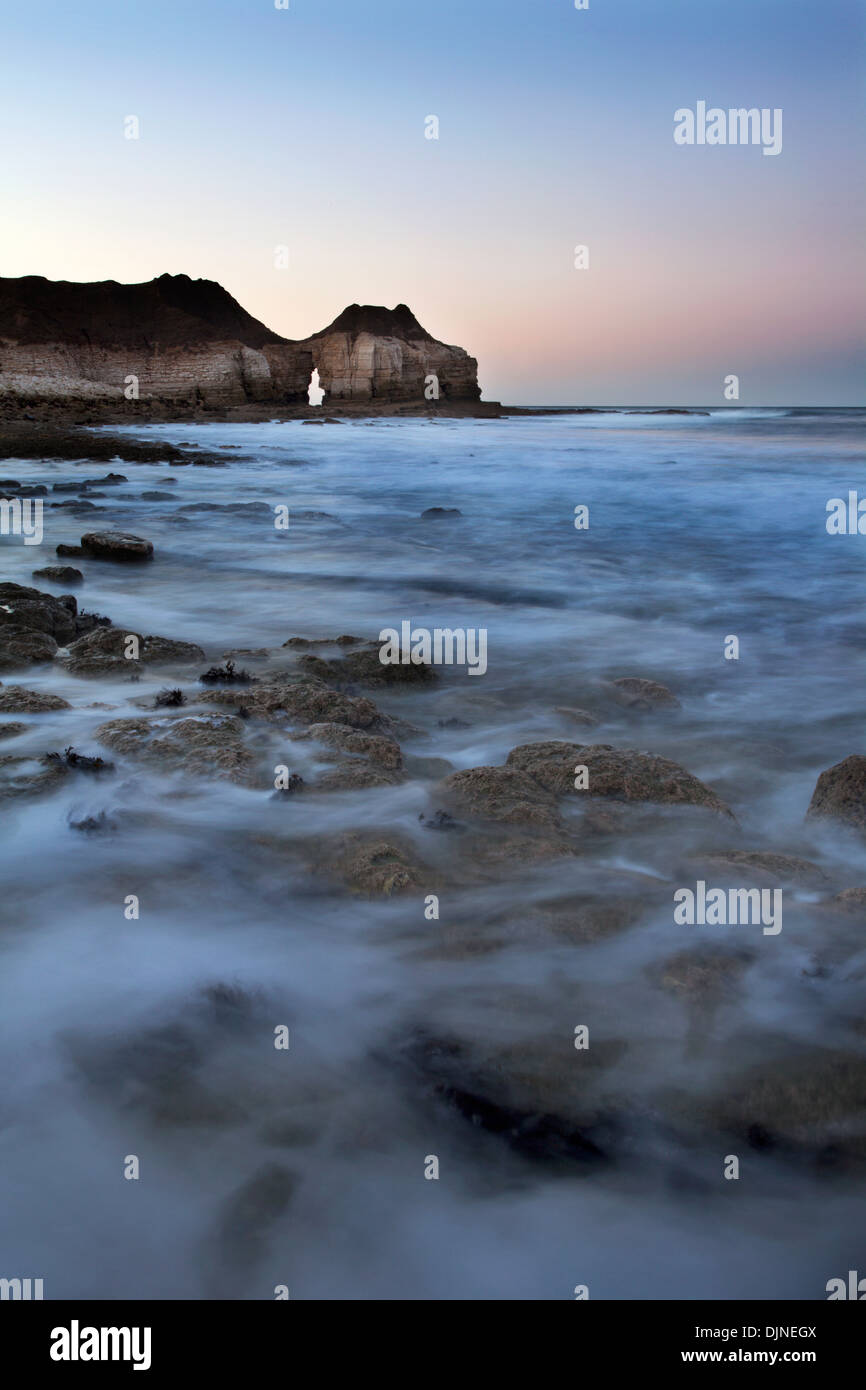 Chalk stack flamborough head hi-res stock photography and images - Alamy