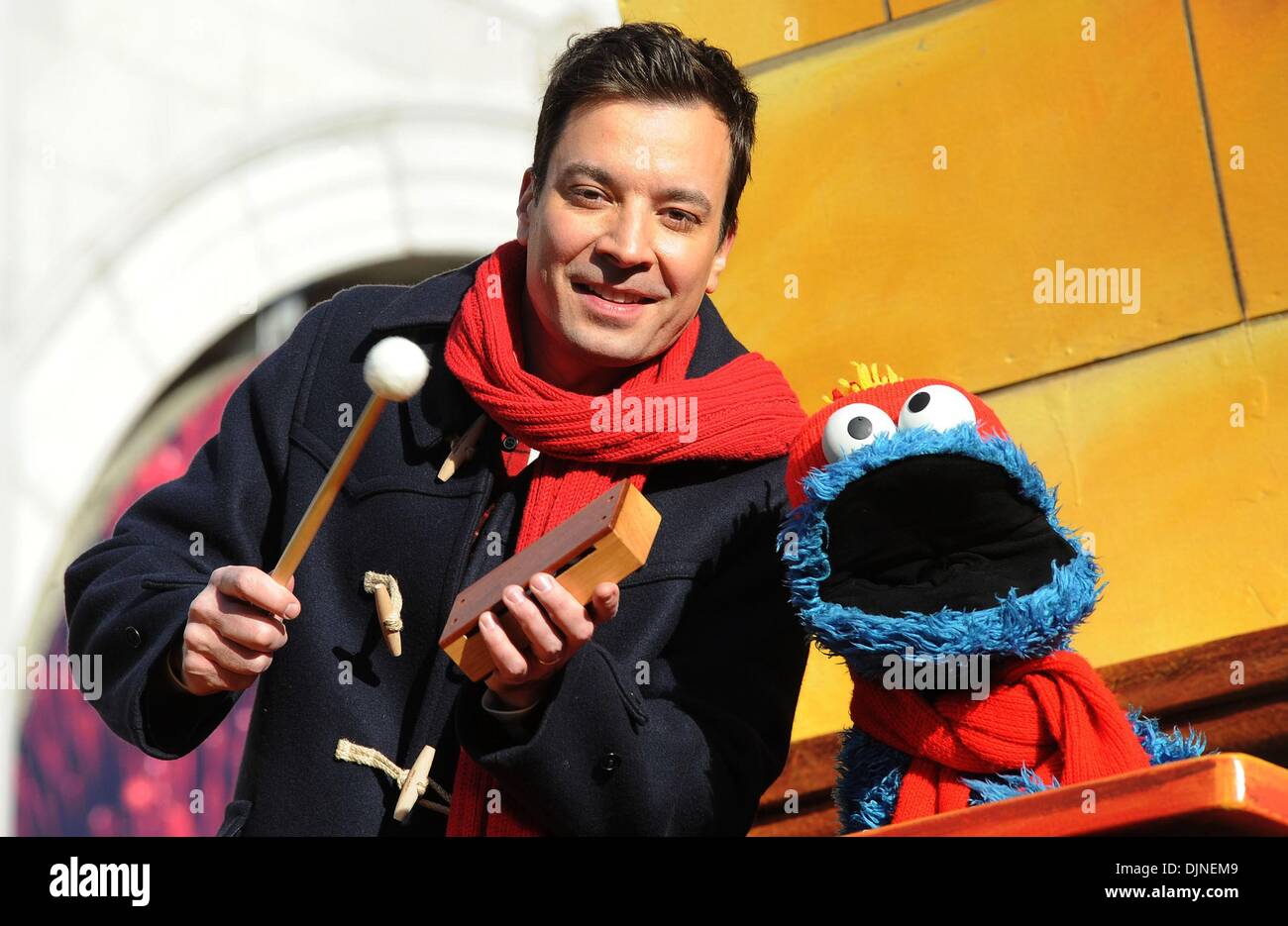 Cookie monster hi-res stock photography and images - Alamy