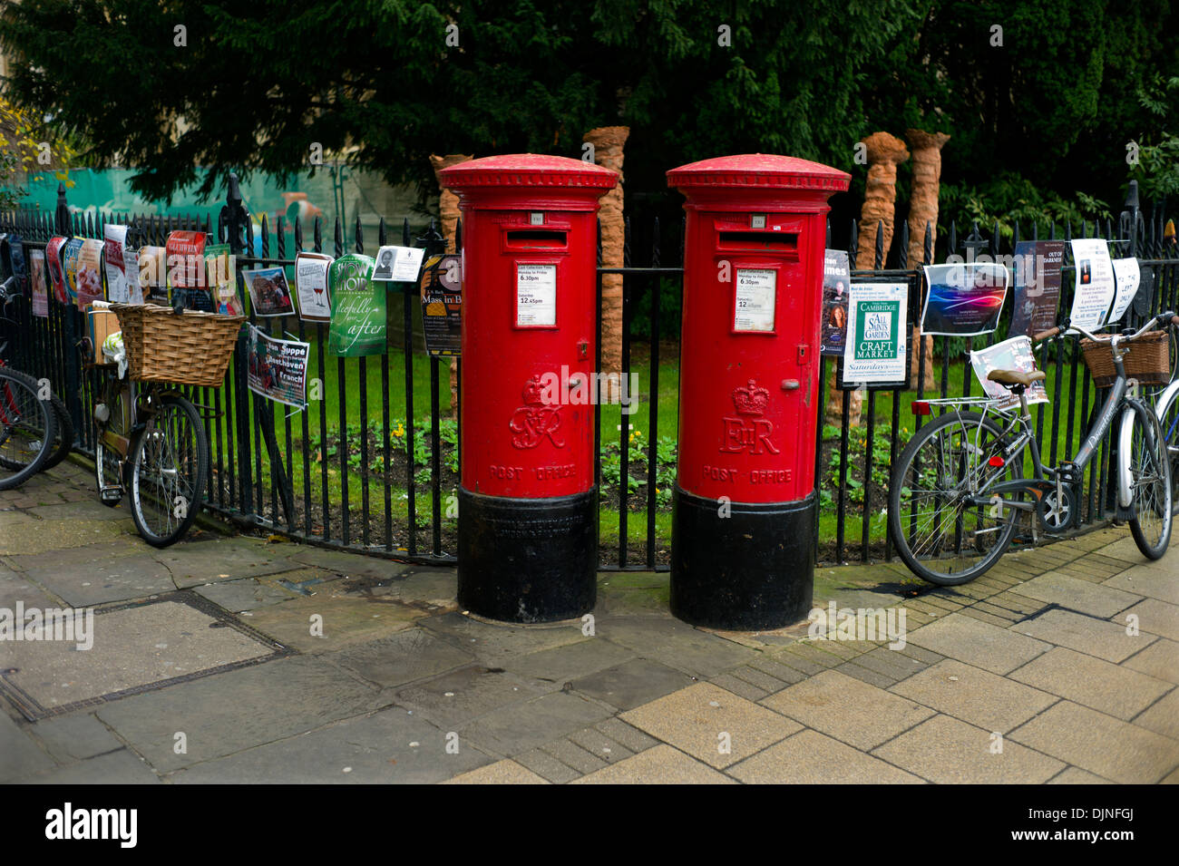 Royal box boxes hi-res stock photography and images - Alamy