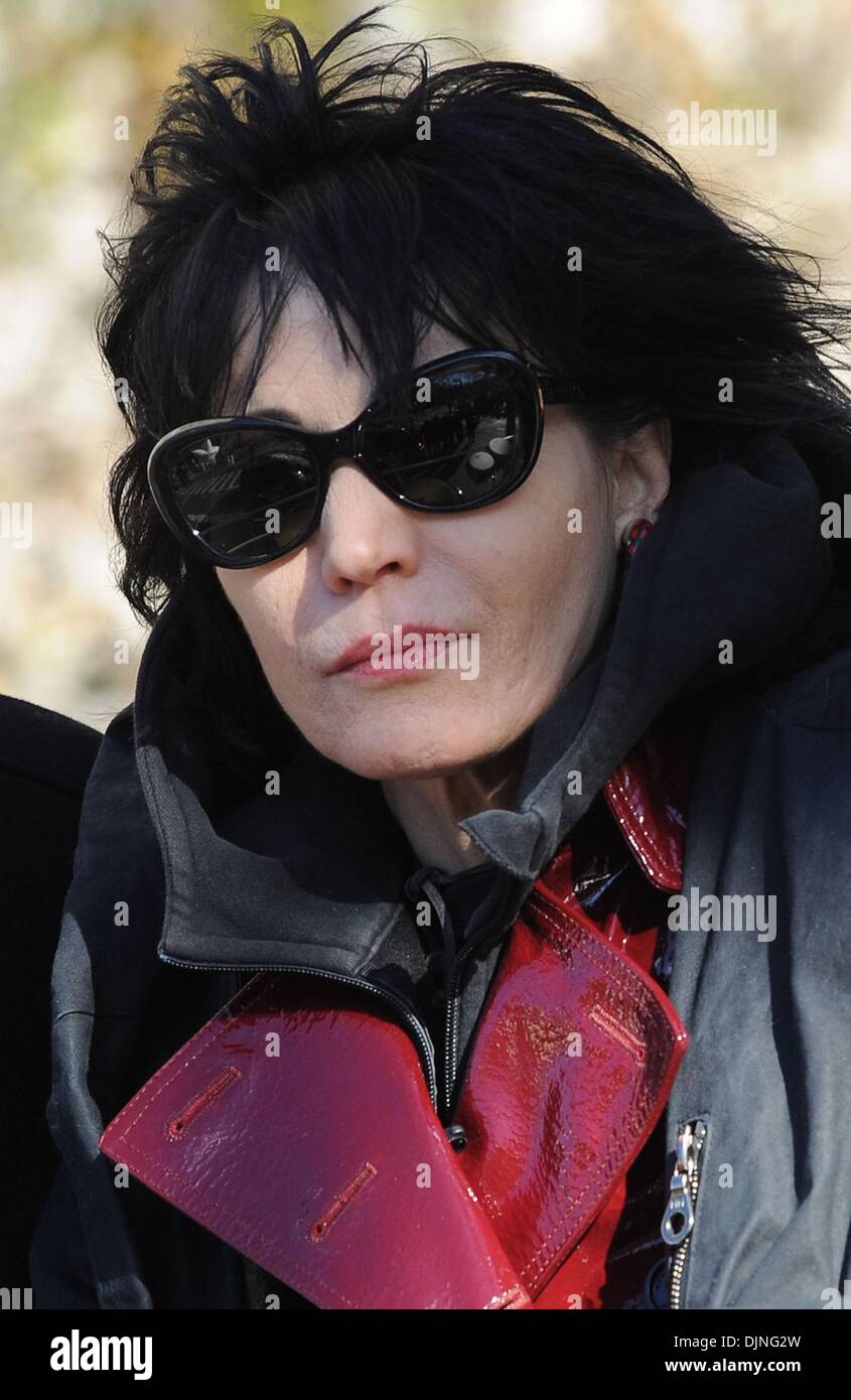 New York, NY, USA. 28th Nov, 2013. Joan Jett in attendance for Macy's ...