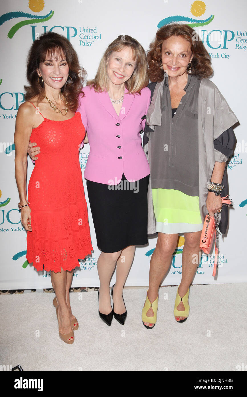Susan Lucci Donna Hanover and Diane von Furstenberg 11th Annual Women ...
