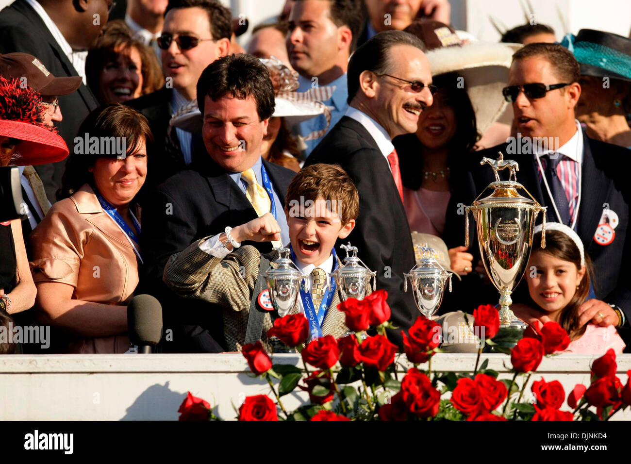 Paul Pompa, Jr. (center), one of the owners of Big Brown #20 ...