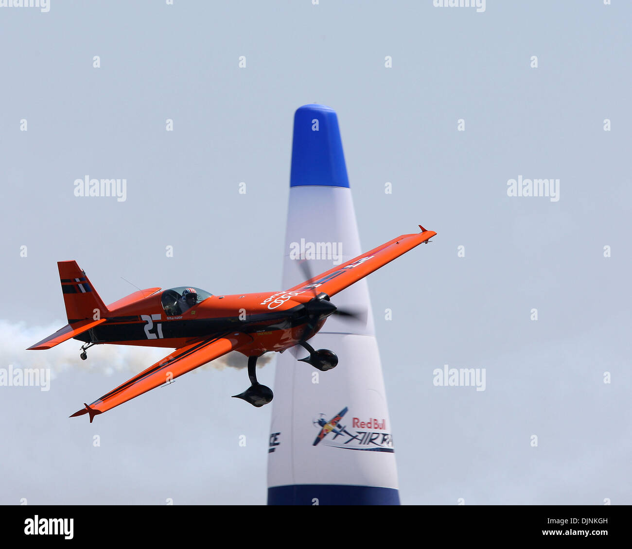 230 feet tall hi-res stock photography and images - Alamy