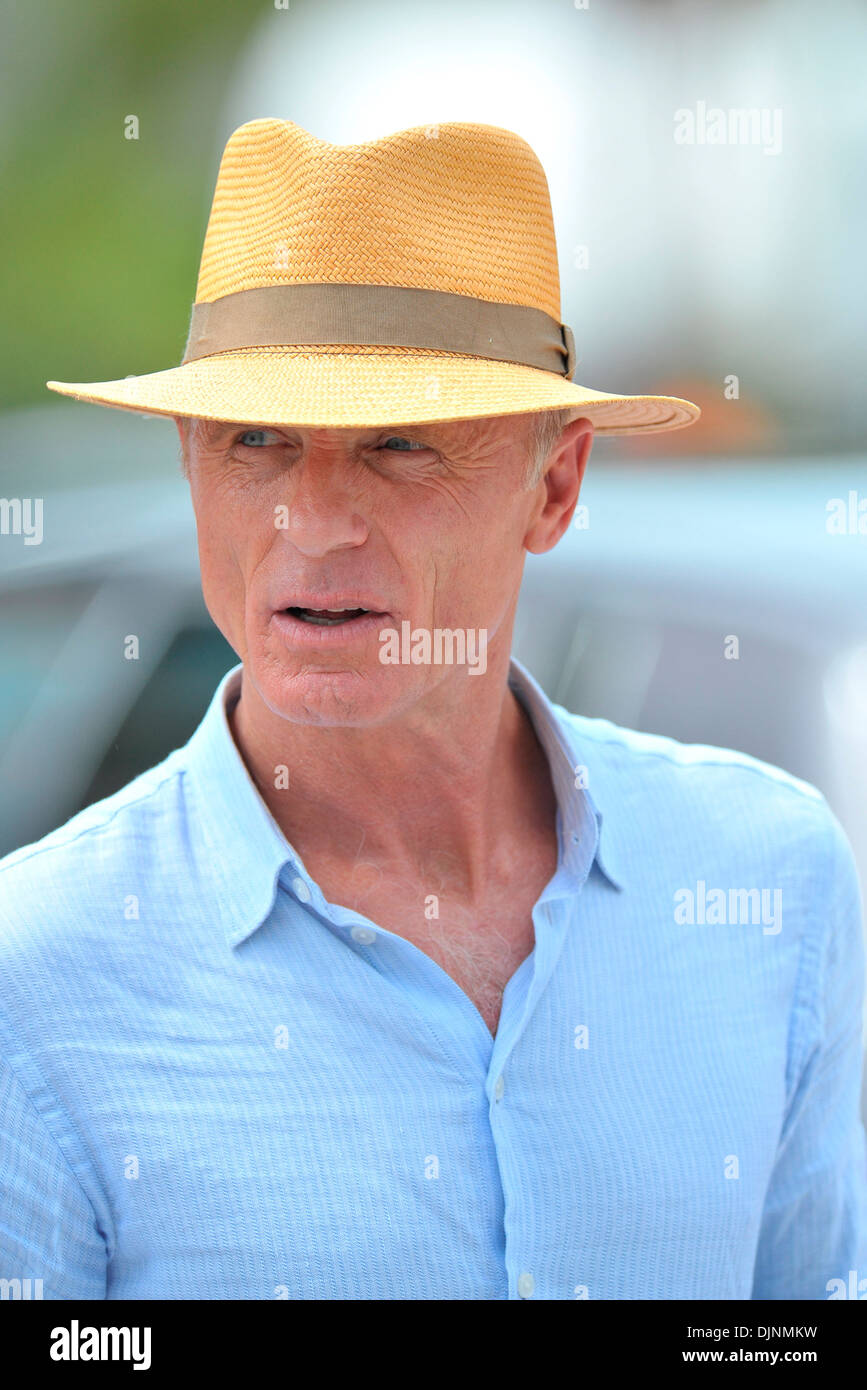 Ed Harris leaving set of 'Pain and Gain' Miami Florida - 16.05.12 Stock ...