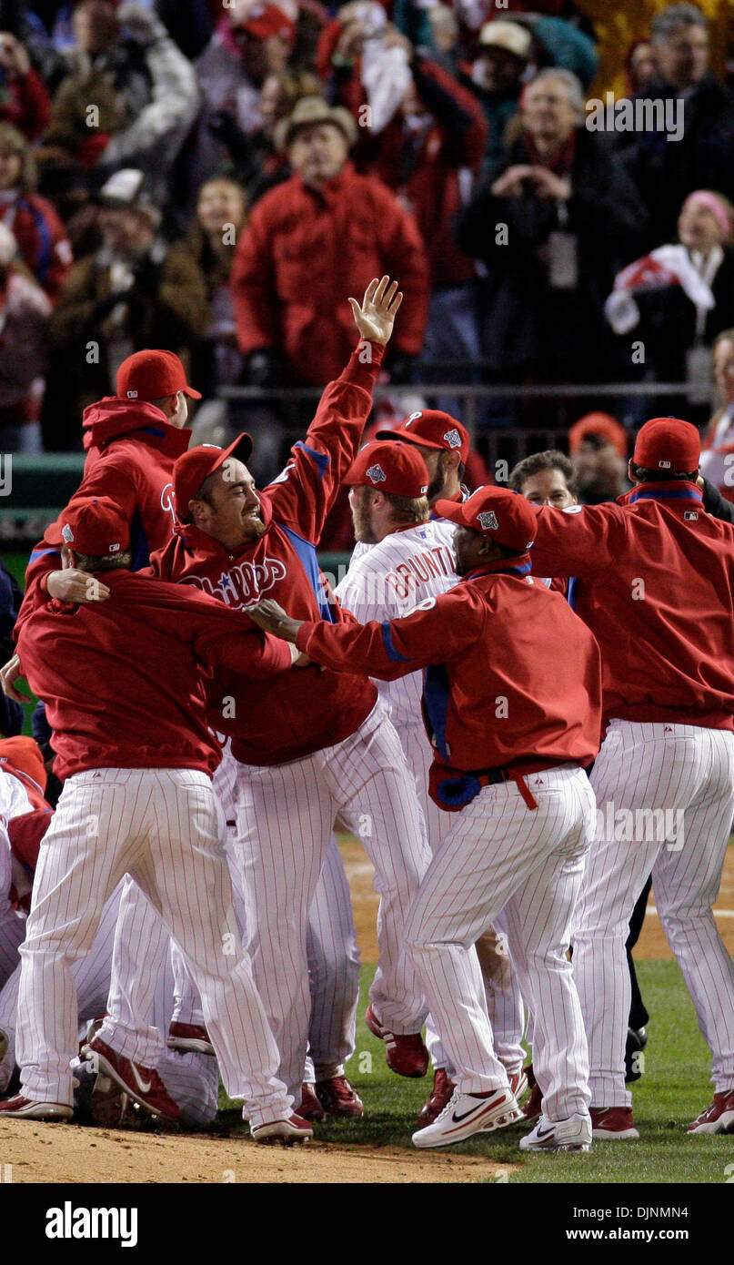 Oct 29, 2008 - Philadelphia, Pennsylvania, USA - The end of 9th inning ...