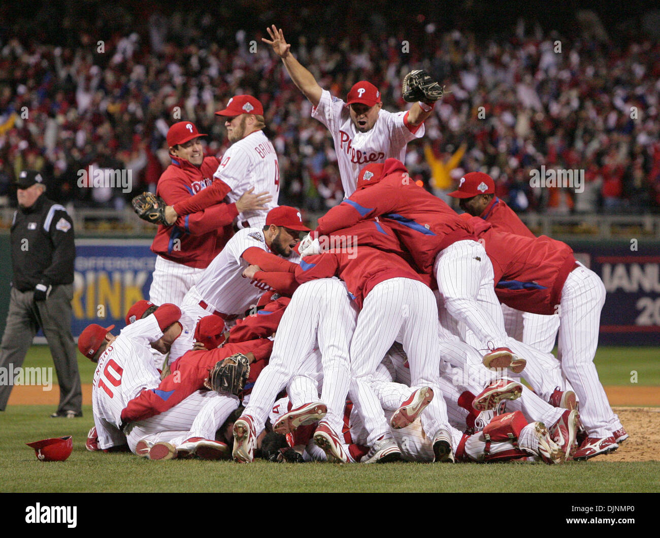Oct 29, 2008 - Philadelphia, Pennsylvania, USA - SHANE VICTORINO jumps ...