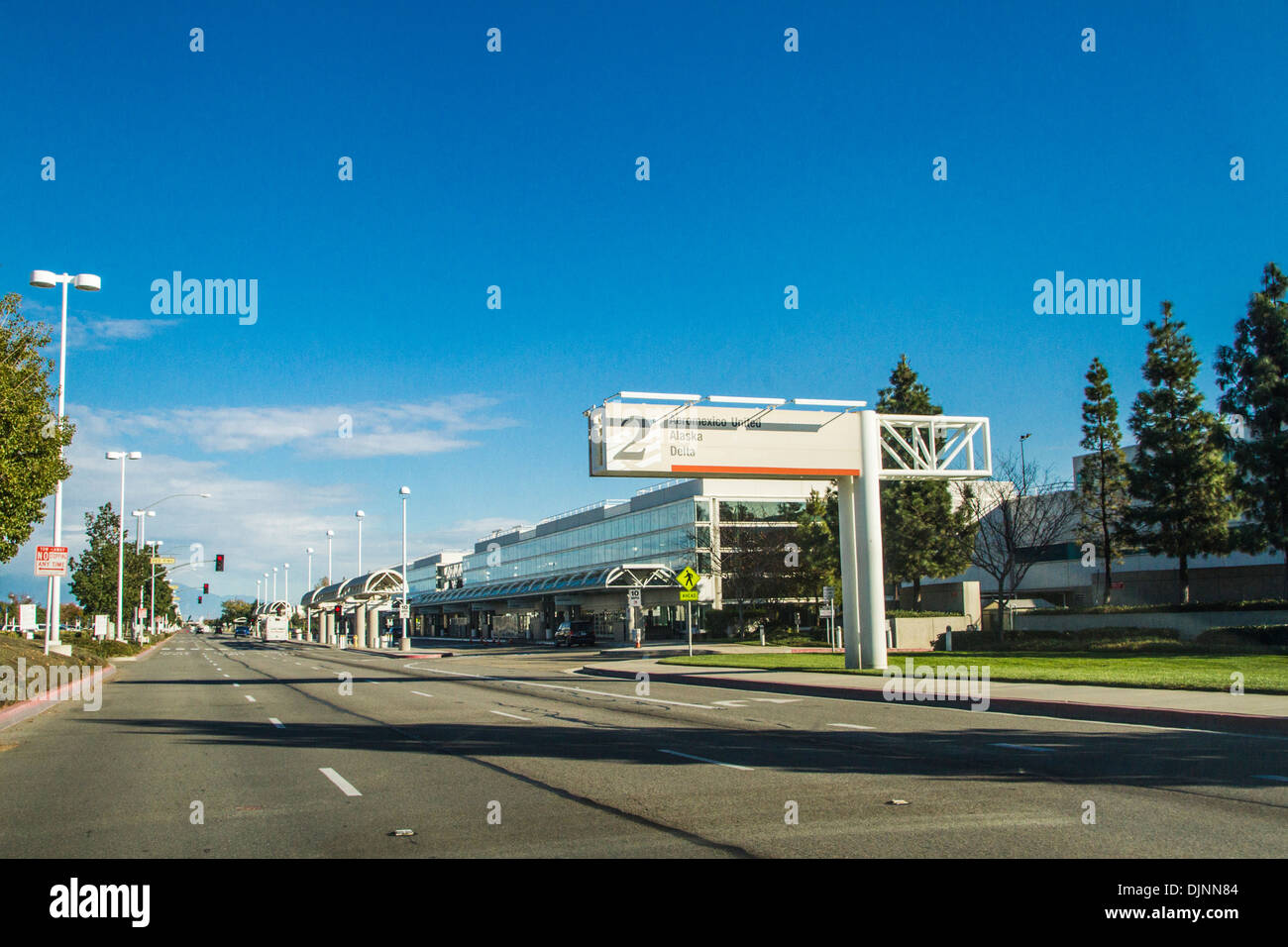 Terminals At Ontario International Airport Stock Photo - Alamy