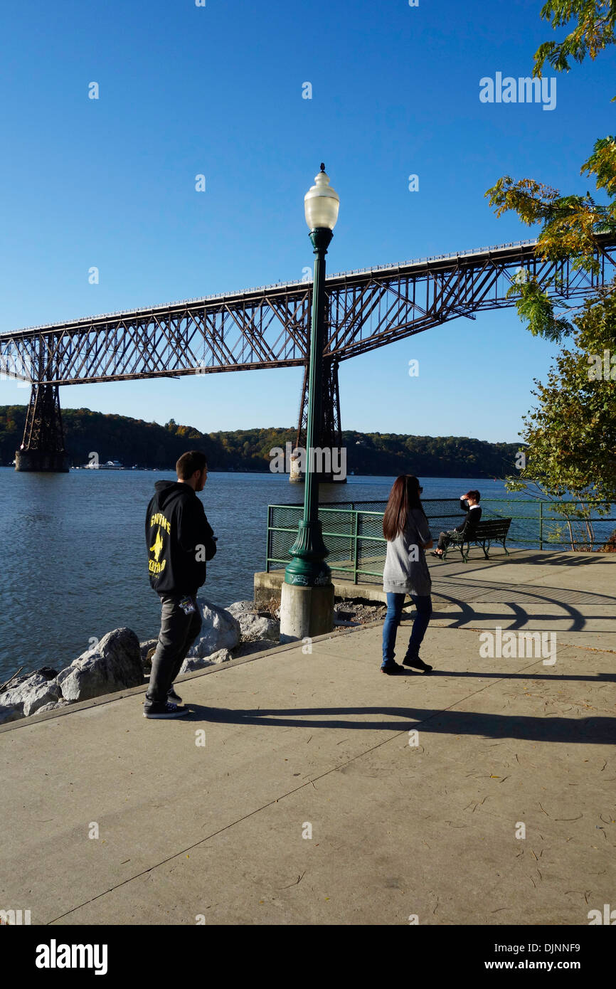 walkway over the Hudson river Stock Photo - Alamy