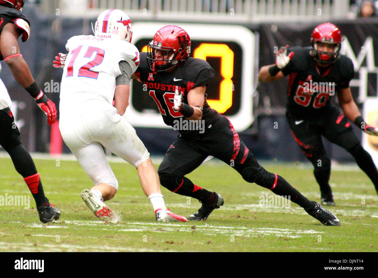 Houston, Texas, USA. 29th Nov, 2013. NOV 29 2013: Houston Cougars ...