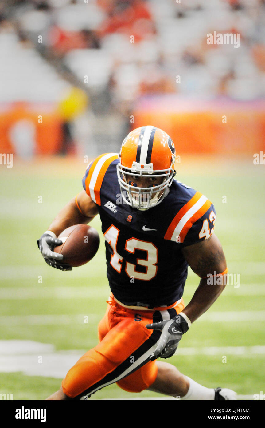 Syracuse football 2008 hi-res stock photography and images - Alamy
