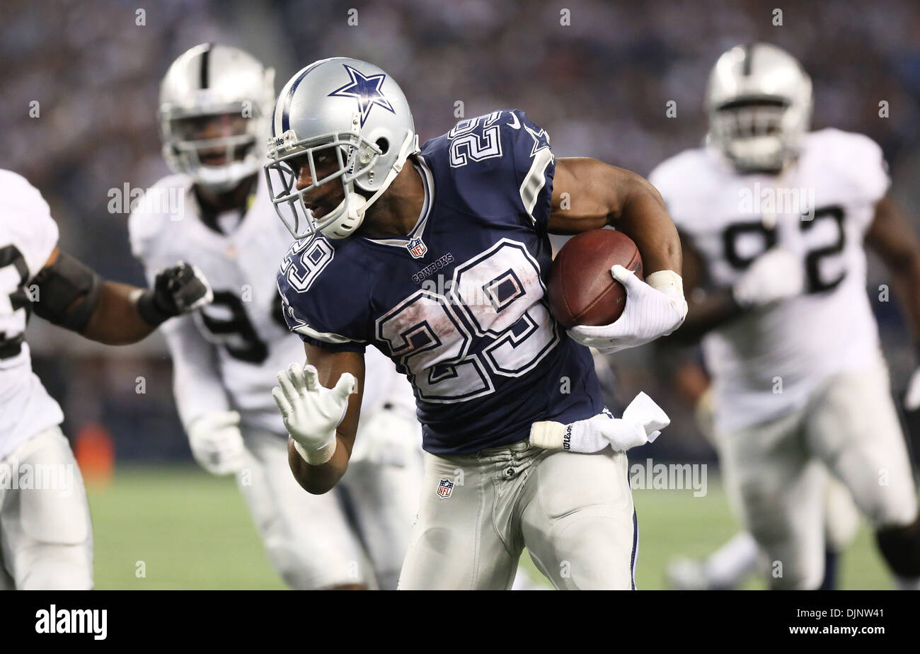 Demarco murray cowboys hi-res stock photography and images - Alamy