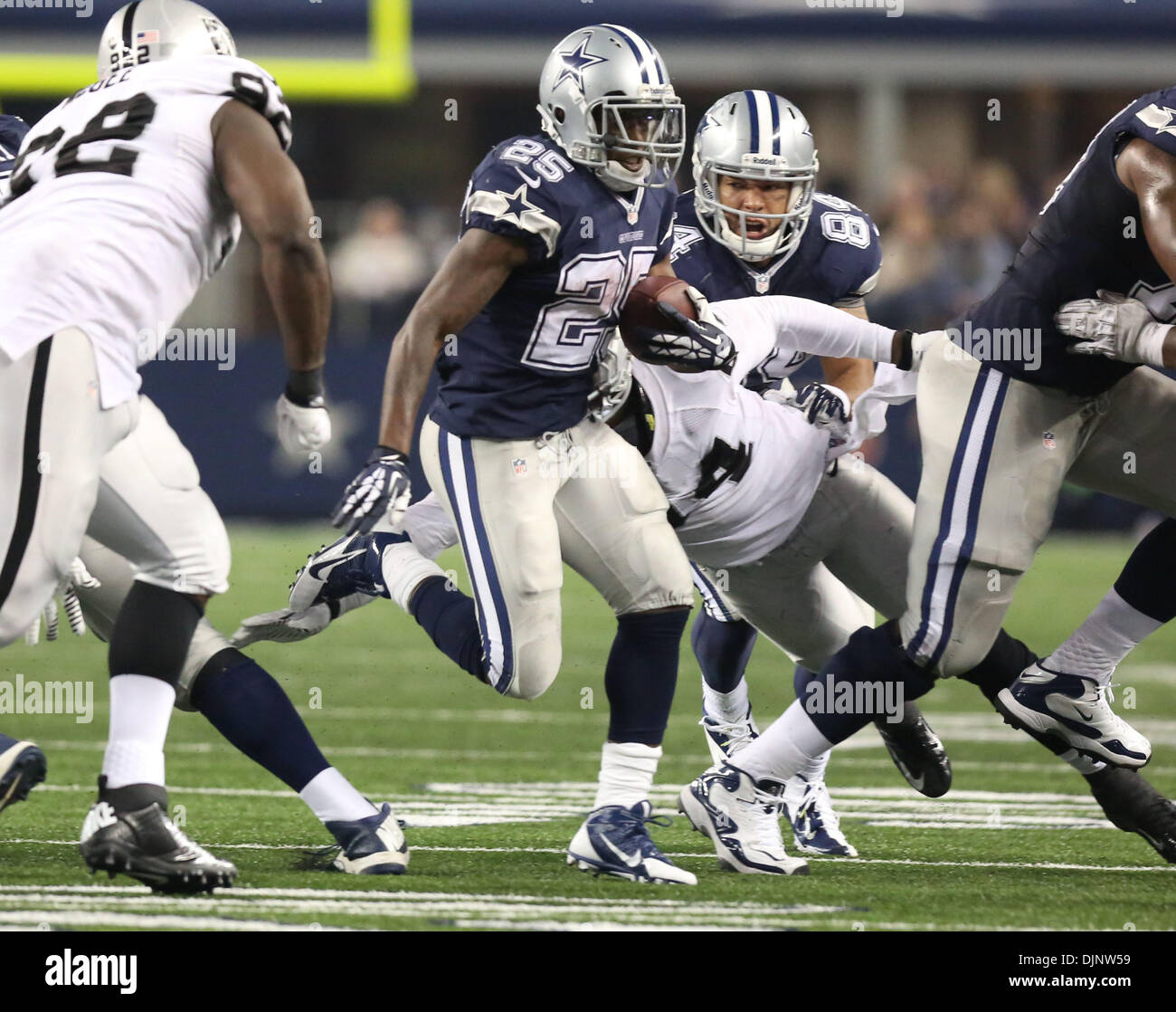 Arlington, Texas, USA. 28th Nov, 2013. Dallas Cowboys running back ...