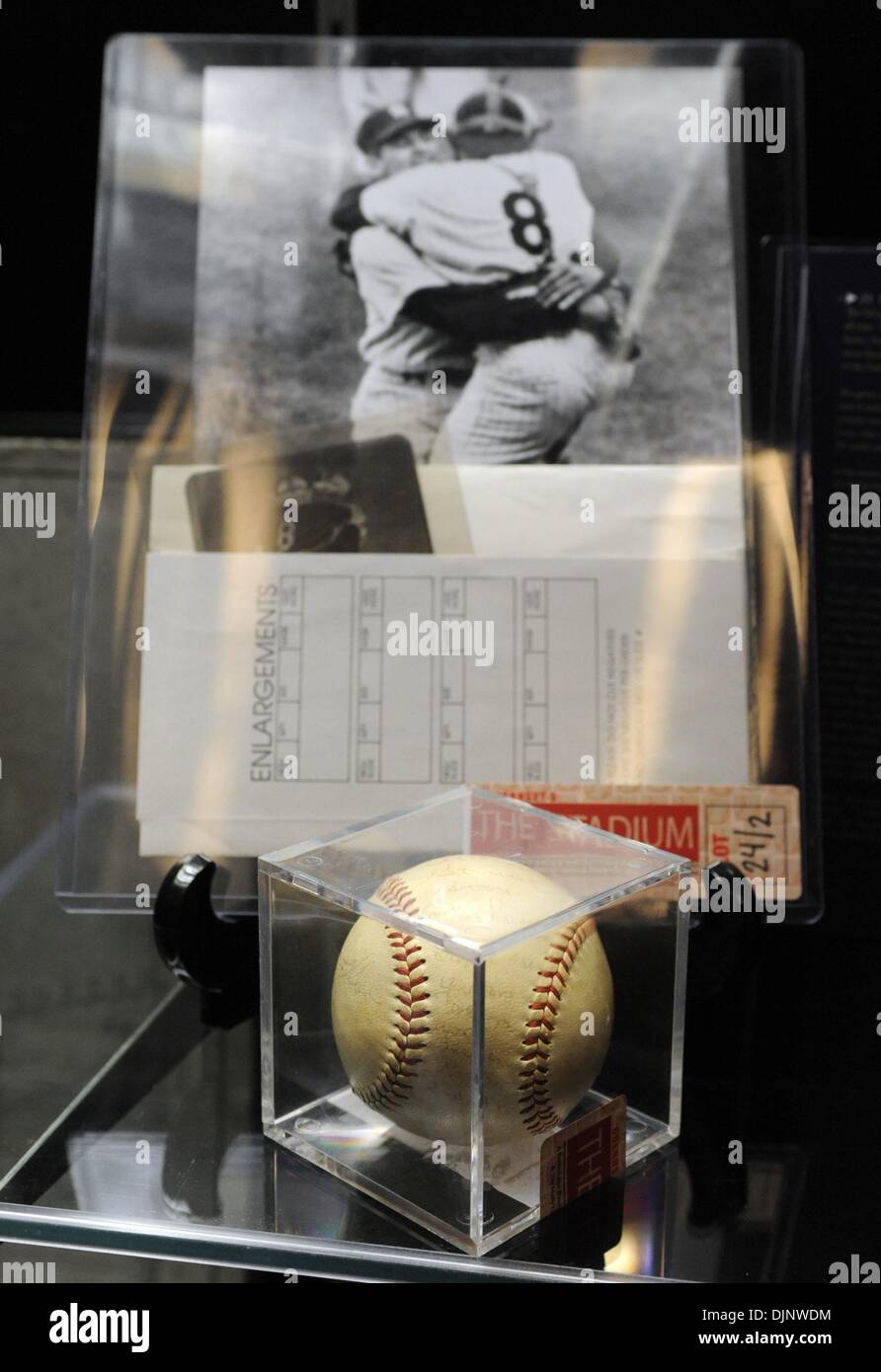 Oct 17, 2008 - Manhattan, New York, USA - The Don Larsen Perfect Game ...