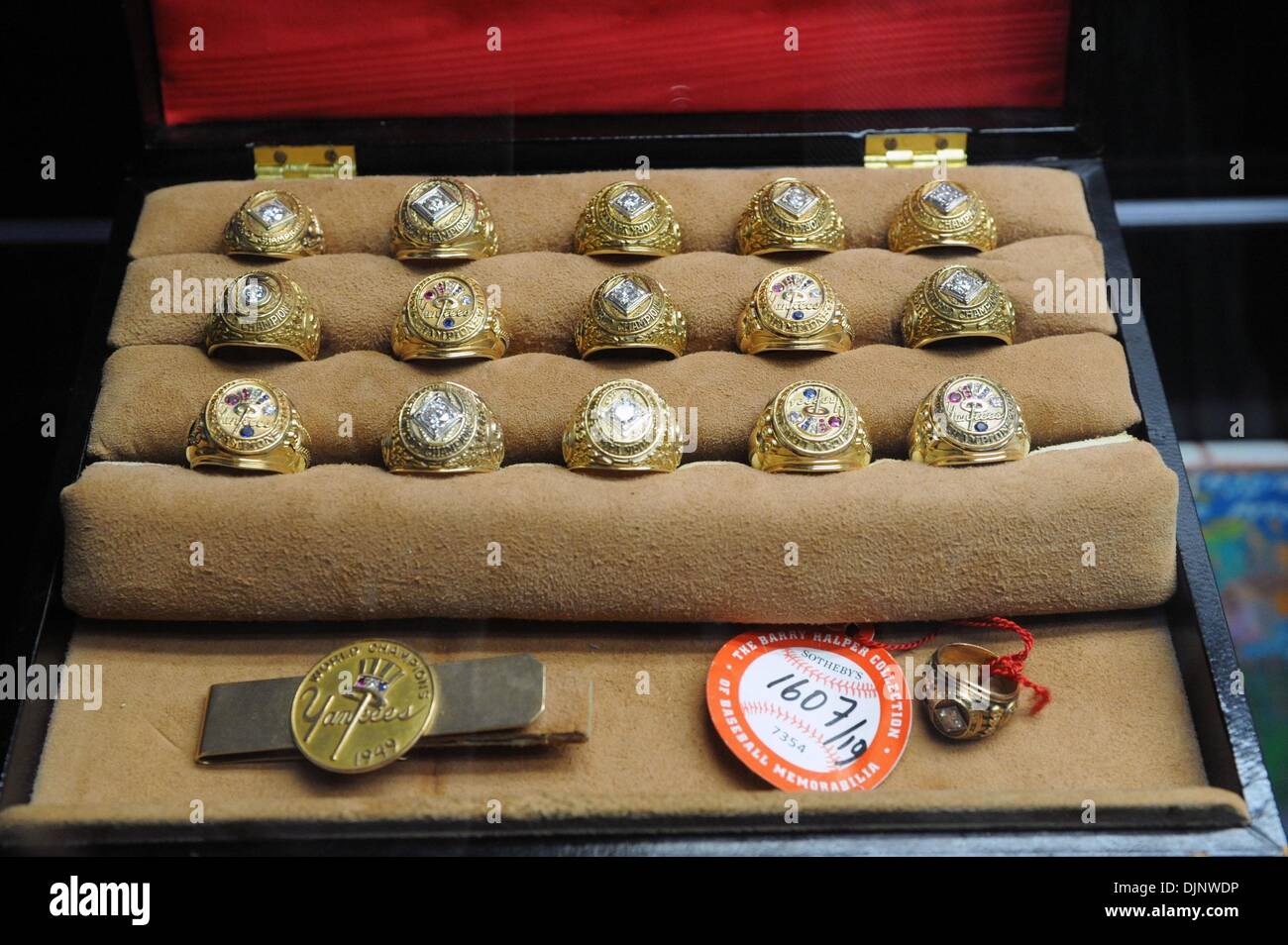 Yankees world series rings hi-res stock photography and images - Alamy