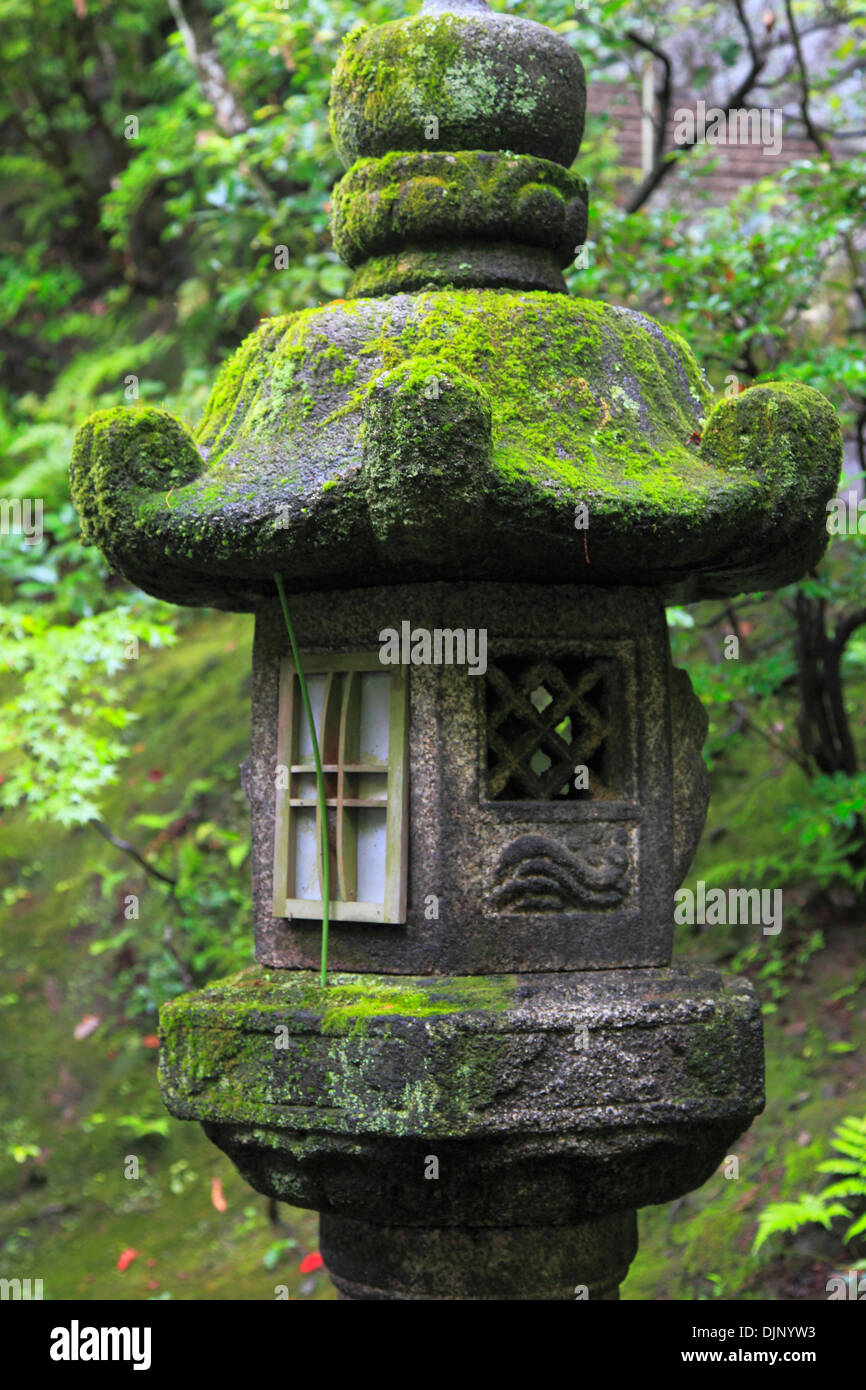 Moss temple hi-res stock photography and images - Alamy
