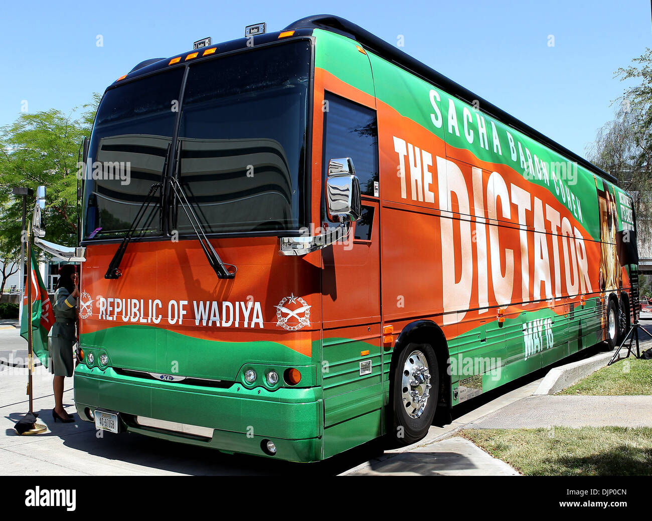 Atmosphere Sasha Baron Cohen "The Dictator" Tour Bus makes a pit stop ...