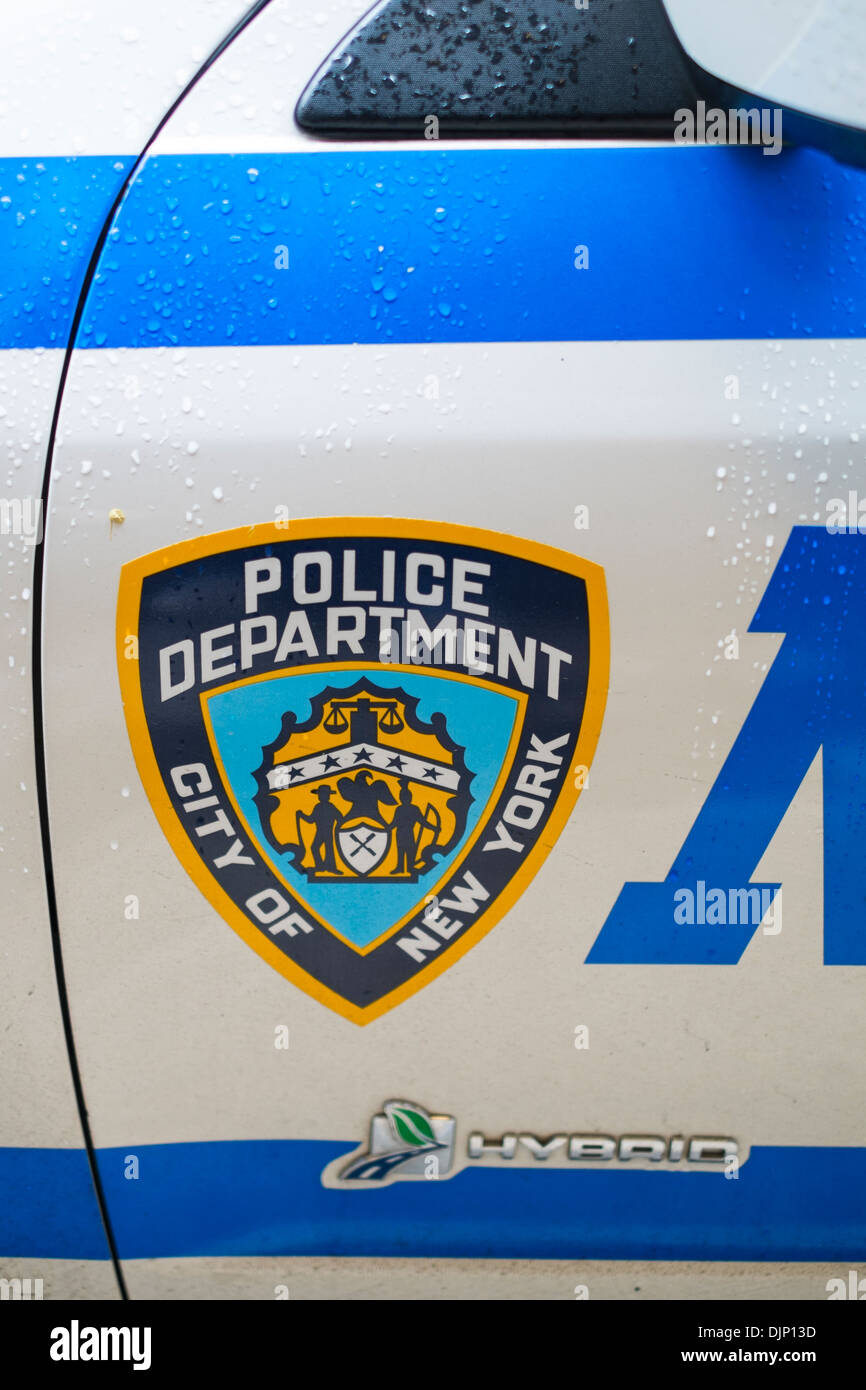 Nypd logo hi-res stock photography and images - Alamy