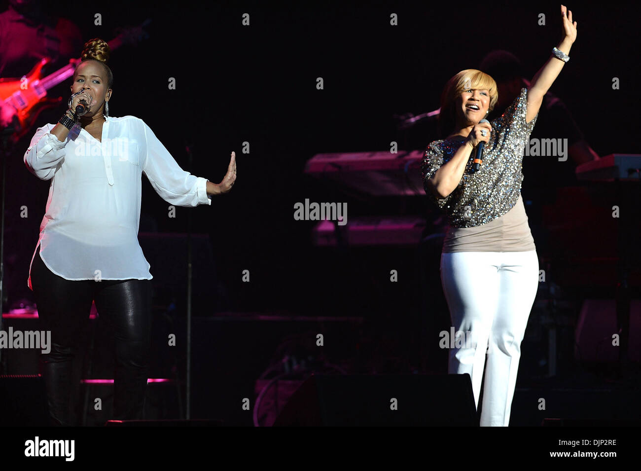 Mary gospel hi-res stock photography and images - Alamy