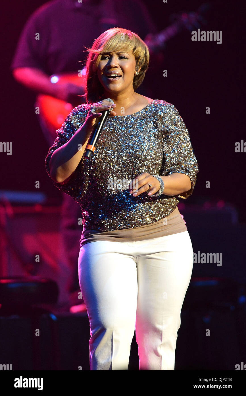 Erica Atkins Gospel music duo sisters Mary Mary perform live at Hard ...