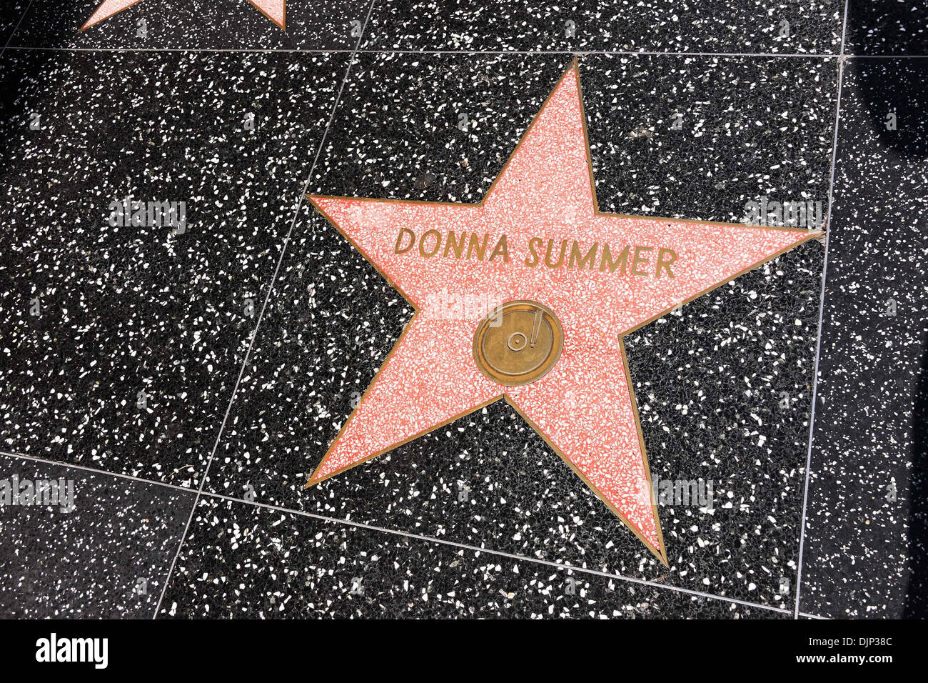 Atmosphere Star of Donna Summer on Hollywood Walk Of Fame 'Queen of ...