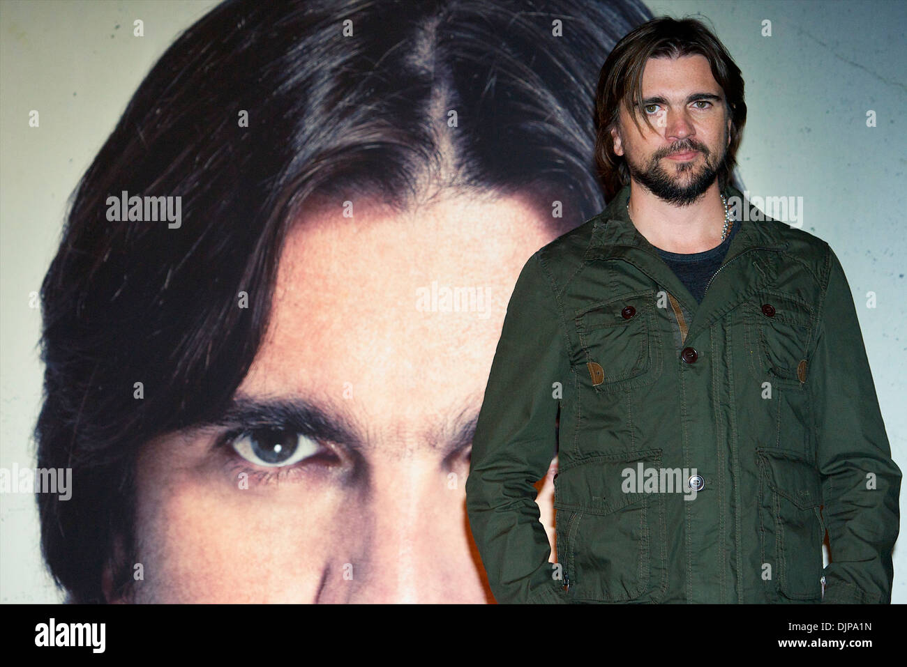 Colombian Singer Juanes attends presentation of his MTV Unplugged at ...