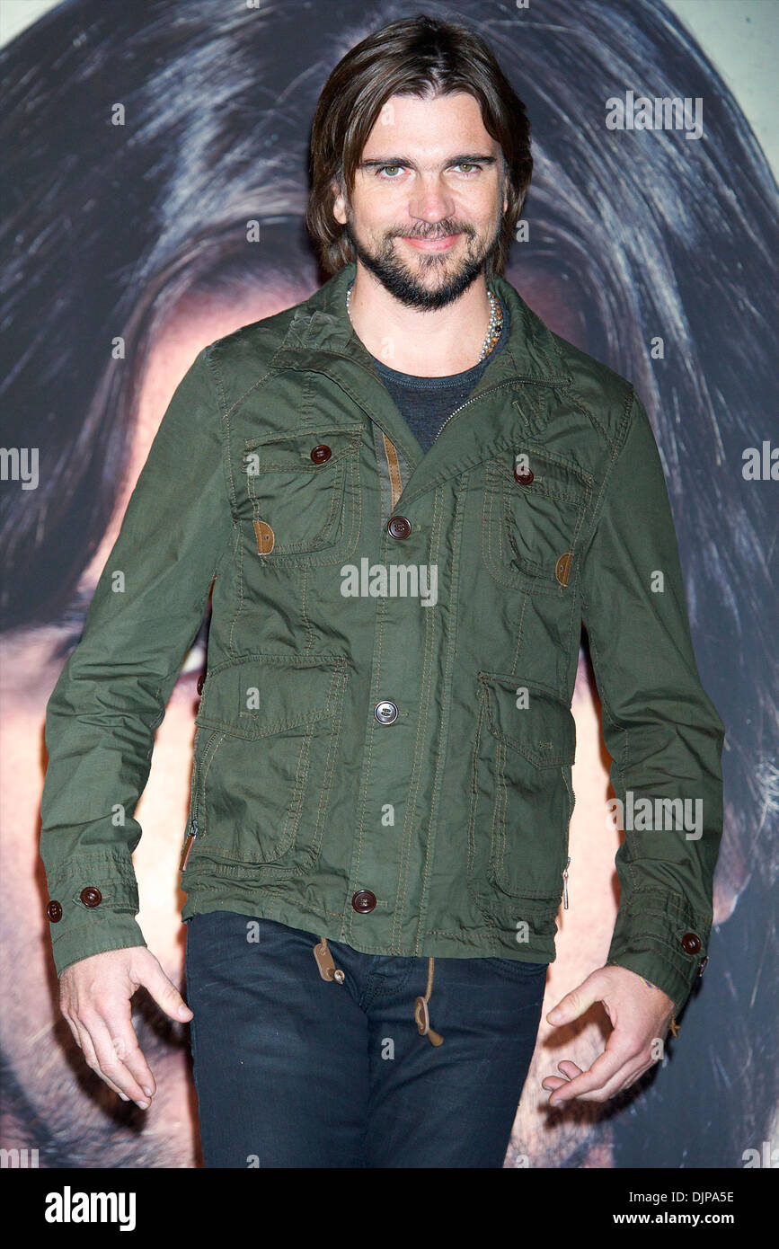 Colombian Singer Juanes attends presentation of his MTV Unplugged at ...