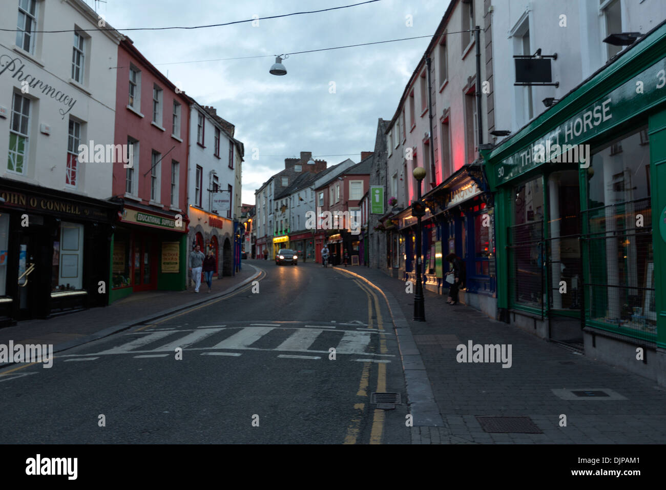 Rose inn street hi-res stock photography and images - Alamy