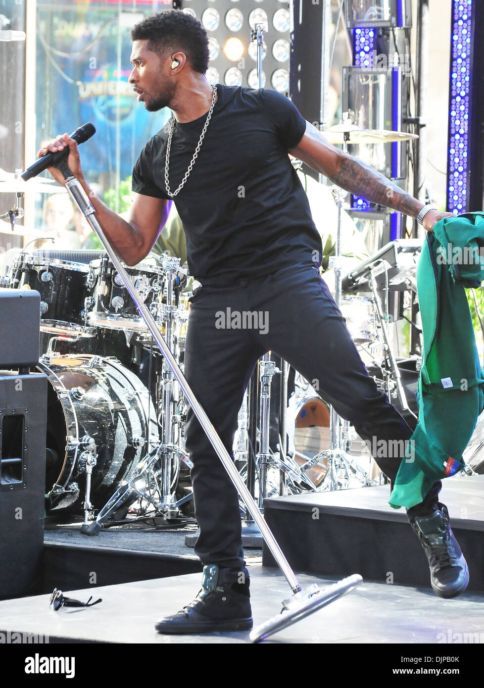 Usher performing live at Rockefeller Center as part of 'Today' show's ...