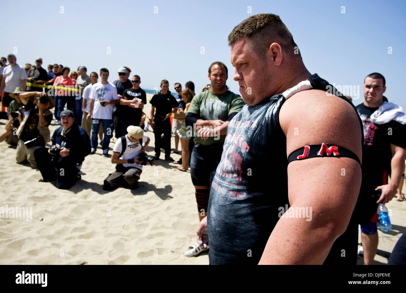 March 27, 2010 - Huntington Beach, California, USA - DAN HARRISON ...