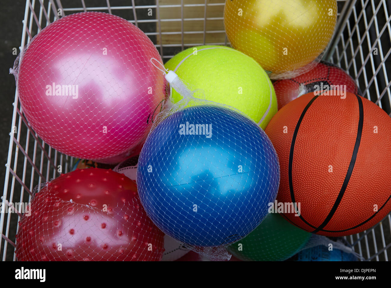 Beach balls hi-res stock photography and images - Alamy