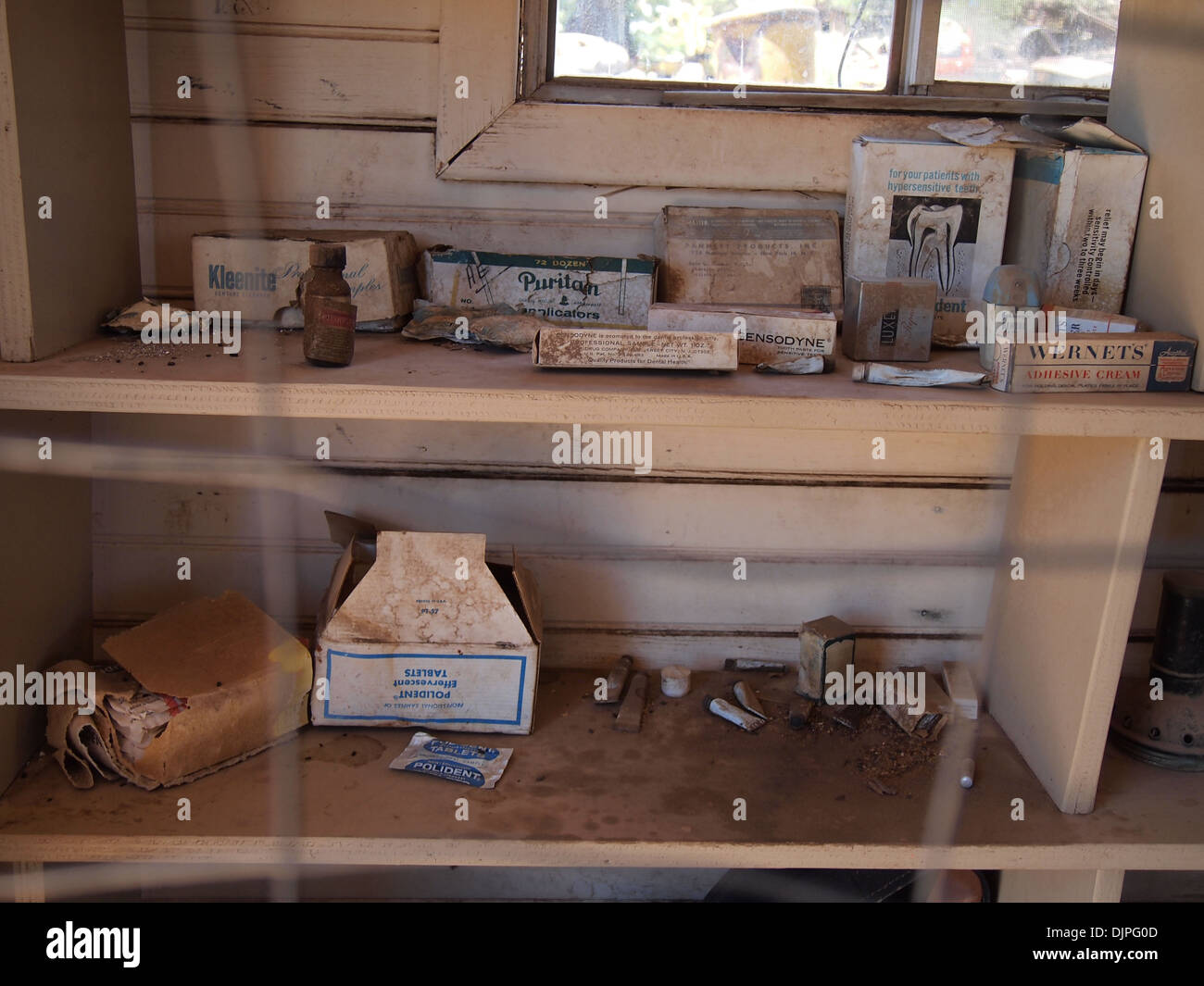 Painless Dentist exhibit at the Gold King Mine outdoor museum in Jerome ...