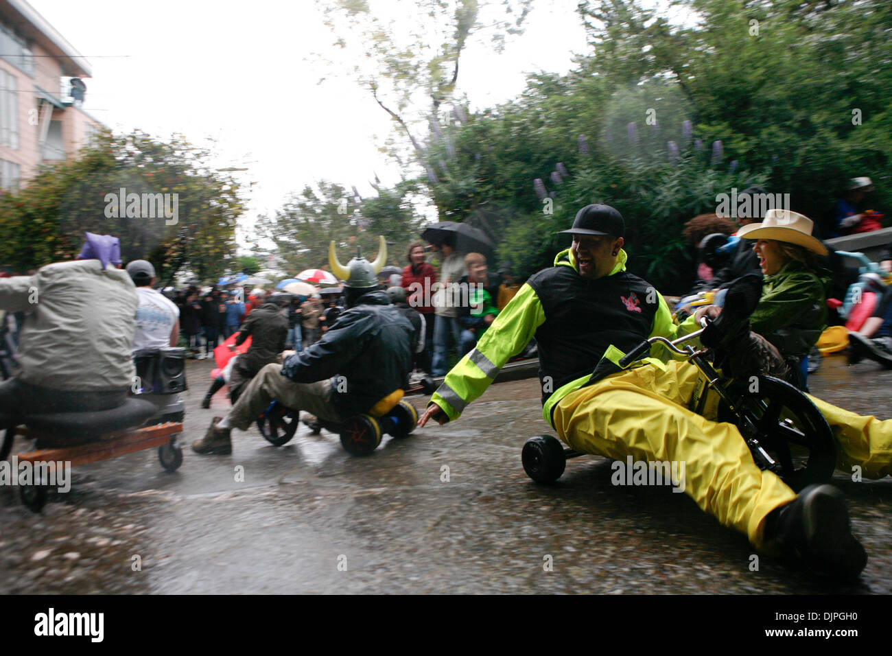 Big wheel race san francisco hi-res stock photography and images - Alamy