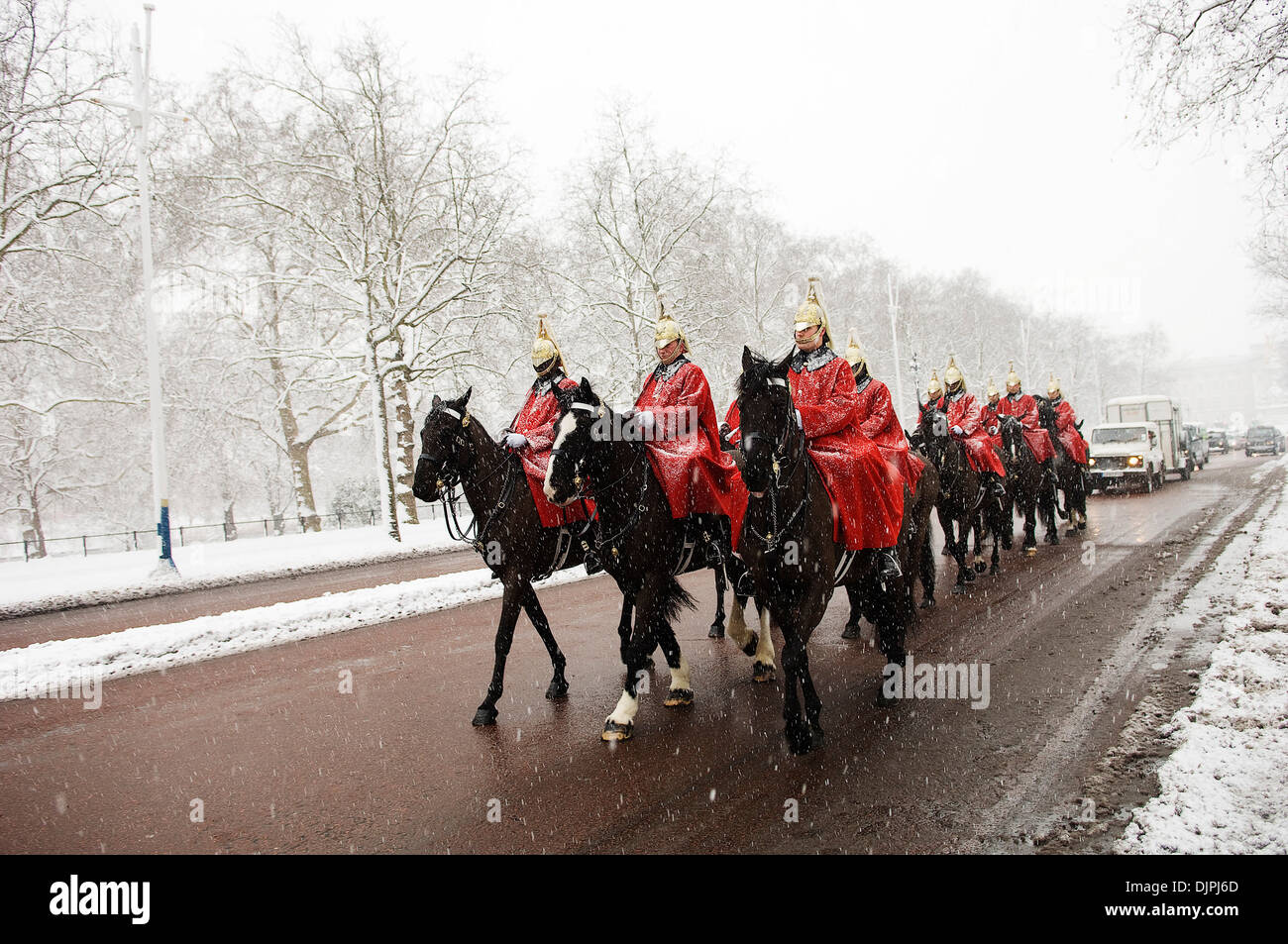 Winter snow soldiers horses hi-res stock photography and images - Alamy