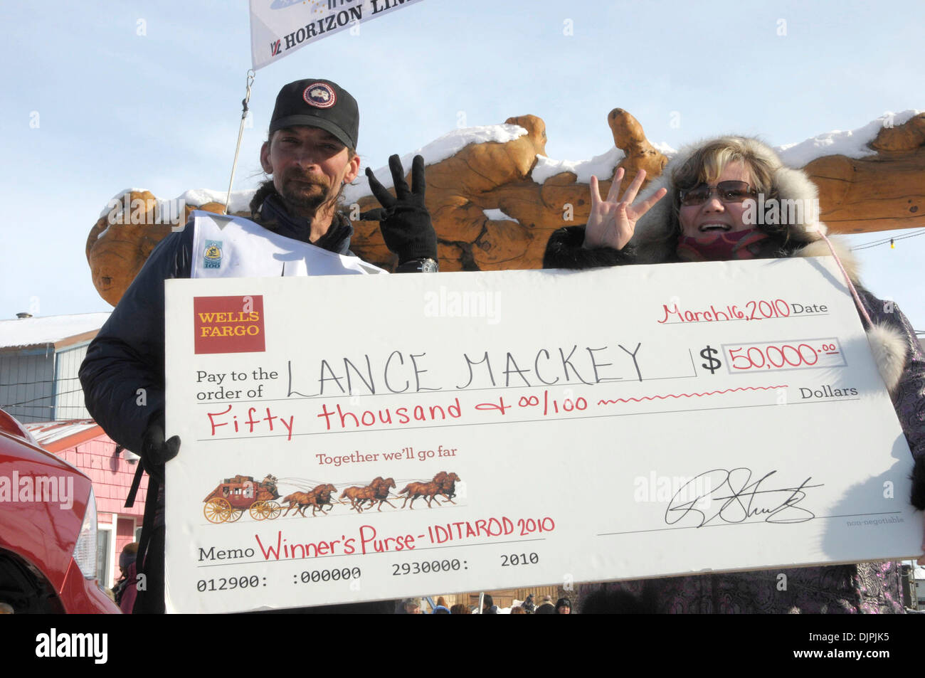 Mar 16, 2010 - Nome, Alaska, USA - LANCE MACKEY displays $50,000 check ...