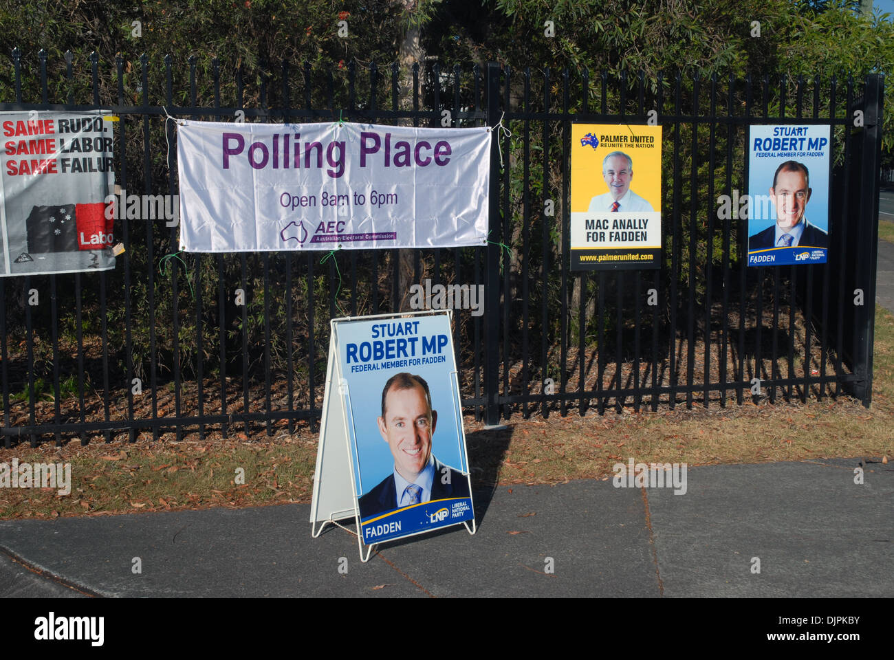 Election posters outside Helensvale High School as part of Australian ...